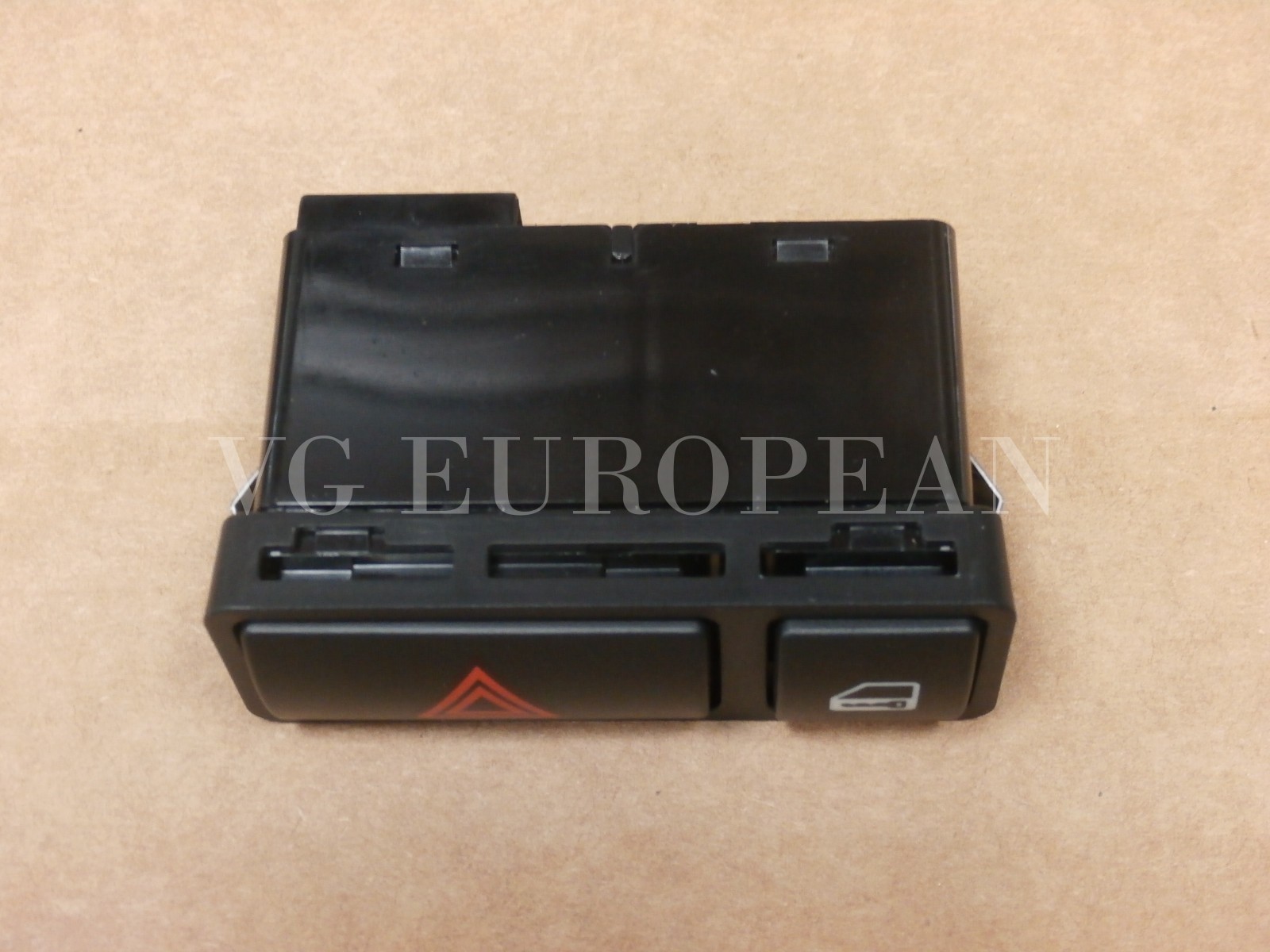 BMW Genuine E46 Central Switch Locking with Hazard Warning 323i 325Ci ...