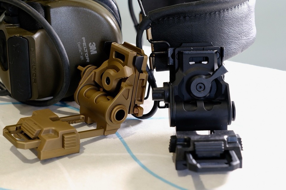 Argus A4 Night Vision NVG Helmet Mount (Wilcox G24 Mount, BNVD-1431 ...