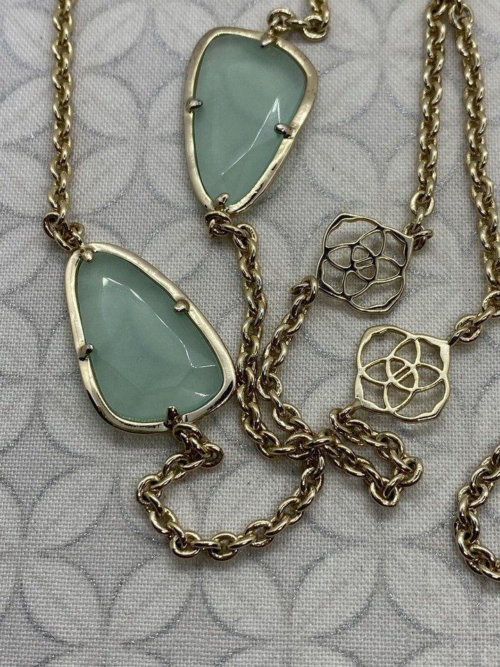 KENDRA SCOTT KINLEY LONG LOGO station Necklace Chalcedony light green ...
