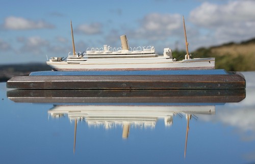 ROYAL MAIL LINE SS ATLANTIS RARE CASED BASSETT LOWKE WATERLINE MODEL ...