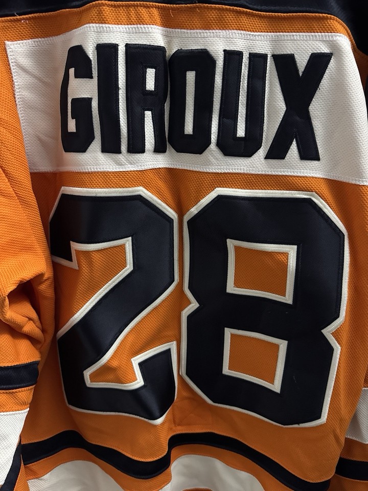 Vintage Reebok Claude Giroux Philadelphia Flyers 2012 Winter Classic ...