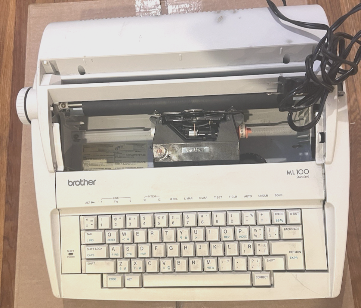 Brother ML100 Standard Electronic Typewriter | eBay