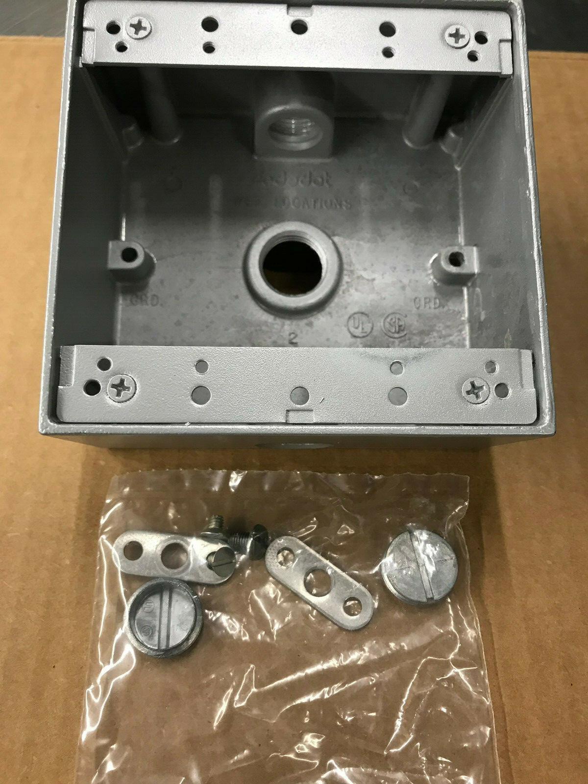 Red Dot 2IH3-1 Two Gang Weatherproof Electrical Box, Aluminum, 3) 1/2 ...