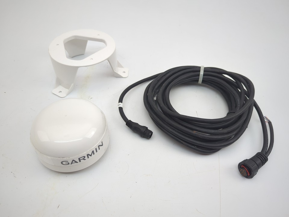 Garmin GXM51 010-00753-00 Marine XM Satellite Weather and Audio ...
