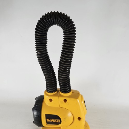DeWalt DW919 18V Cordless Flexible Flashlight Work Light Tool Only ...