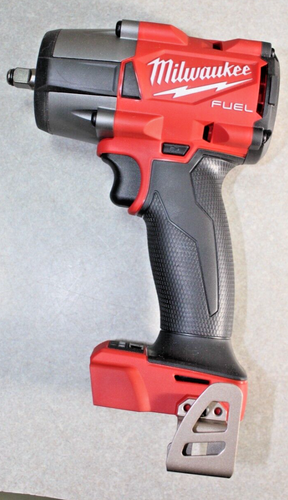 Milwaukee 2960-20 M18 FUEL™ 3/8" Mid-Torque Impact Wrench w/ Friction ...