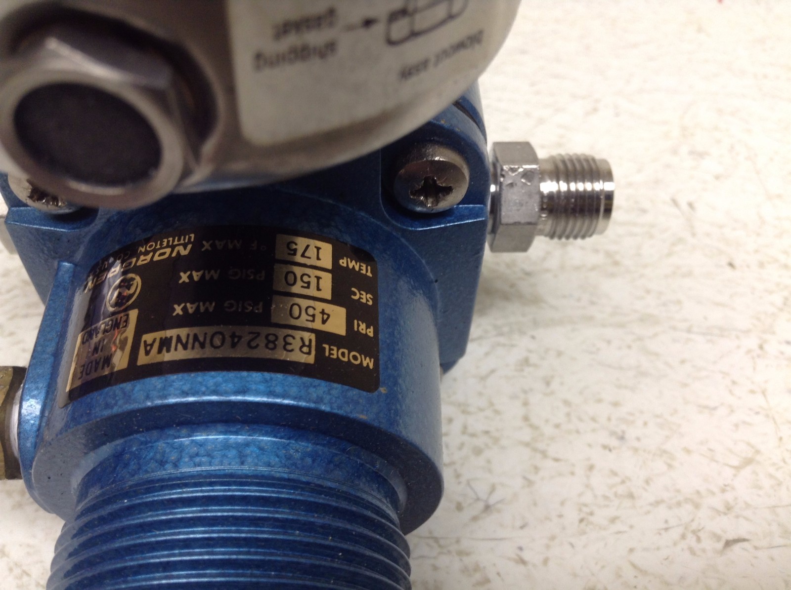 Norgren R38240NNMA Pneumatic Regulator 450 PSIG Pri 150 PSIG R38-240 ...