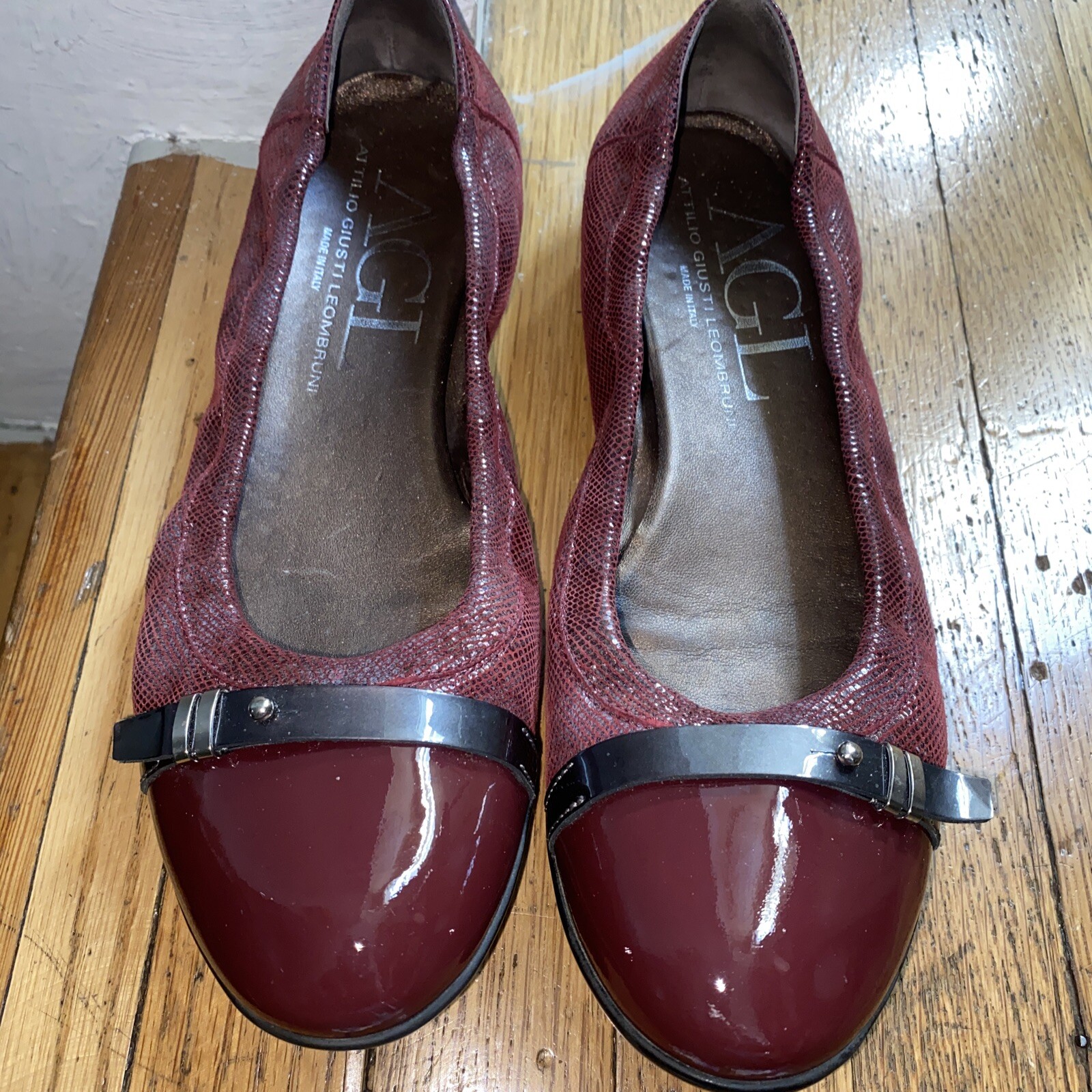 AGL Burgundy Patent Leather Cap Toe Ballet Flats 40 - Gem