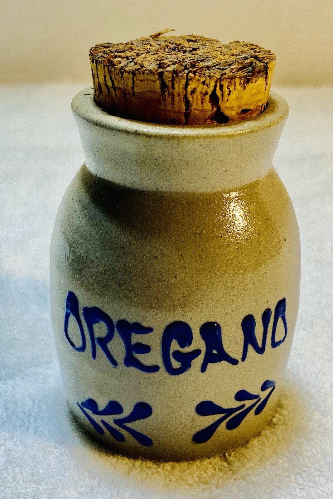 Vintage Beaumont Brothers BBP pottery oregano jar with cork/salt glazed ...