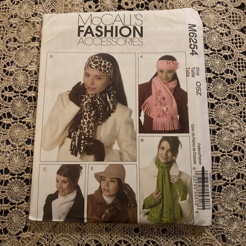 Hat Scarf Gloves Neck Warmer Fashion Accessories Pattern McCall's 6254 ...