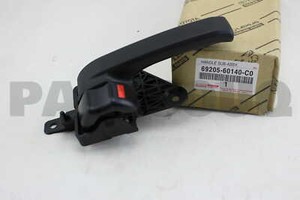 6920560140C0 Genuine Toyota HANDLE SUB-ASSY, FRONT DOOR INSIDE, RH | eBay