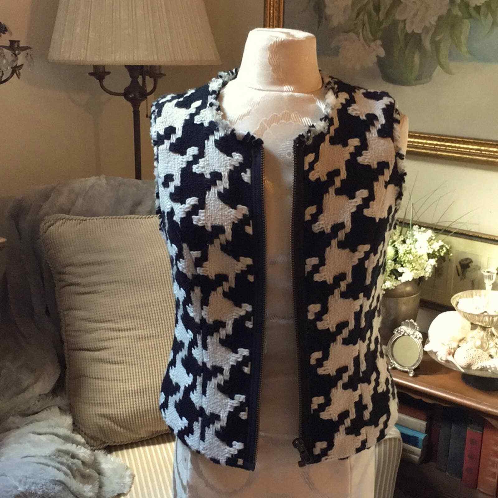 Black and White Cabi hounds tooth wool blend vest Siz… - Gem