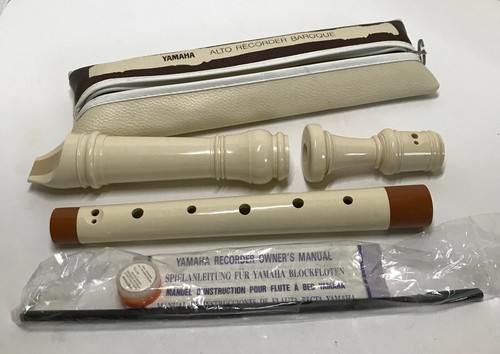Yamaha Alto Recorder Baroque/ German Beige 3 Piece Case Kit Booklet | eBay