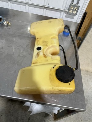Cub Cadet 1861 144044 1641 1782 1863 1862 Cyclops Fuel Gas Tank 751 ...