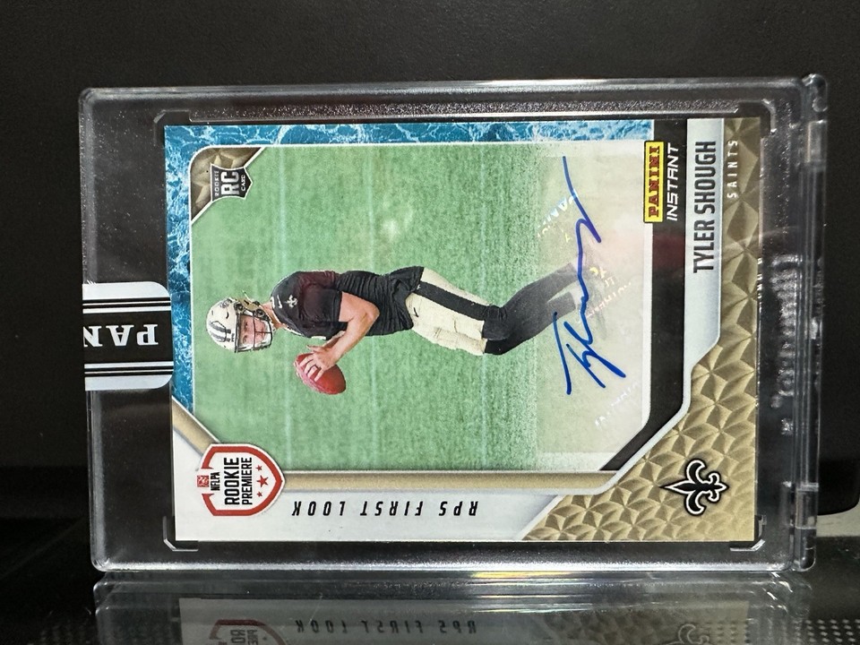 2025 Panini NFL Rookie Premiere Tyler Shough 1st Pro Uni Auto Jersey ...