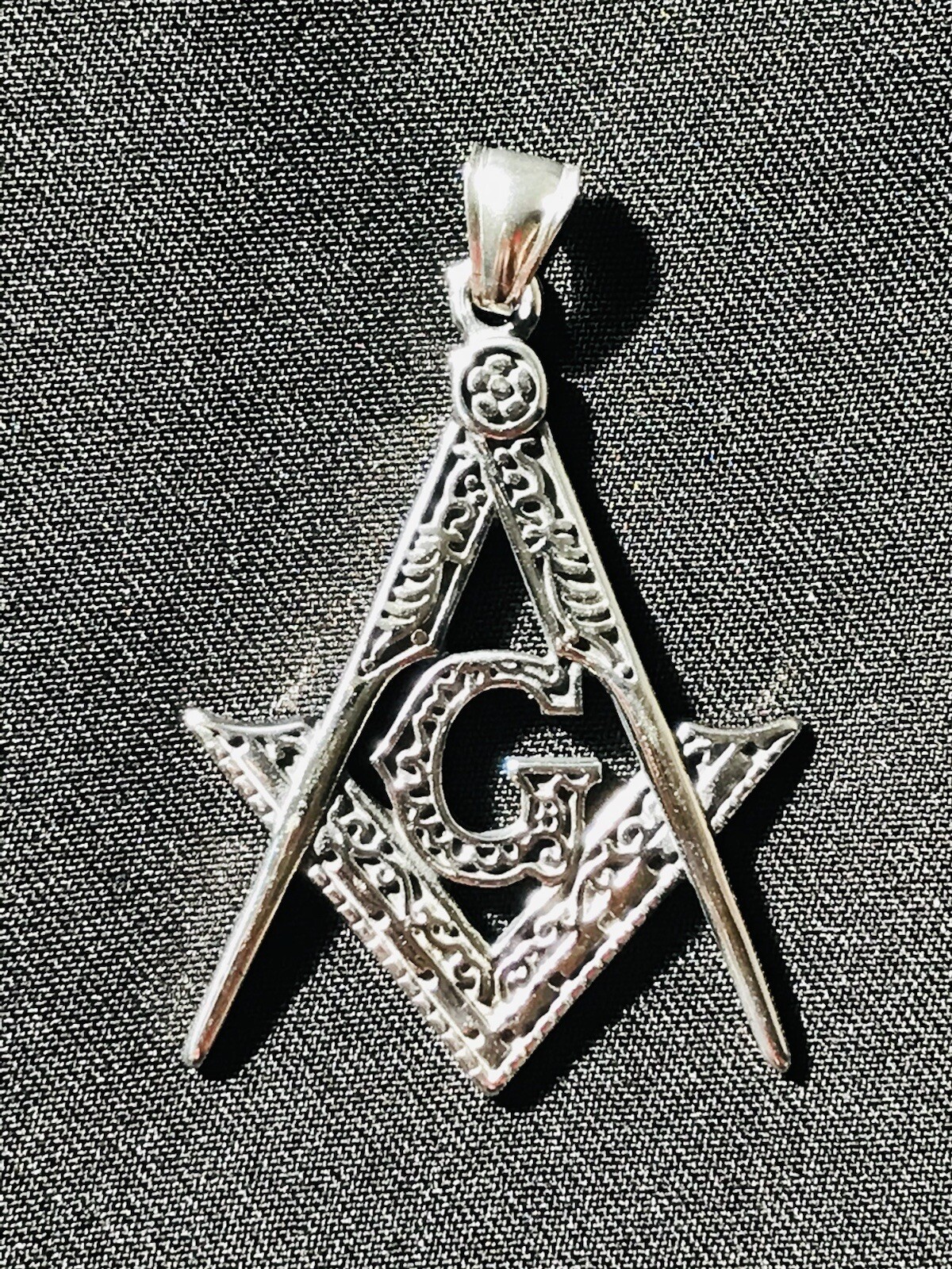 Mens Freemason Masonic Square And Compasses Pendant Necklace 24” Chain ...