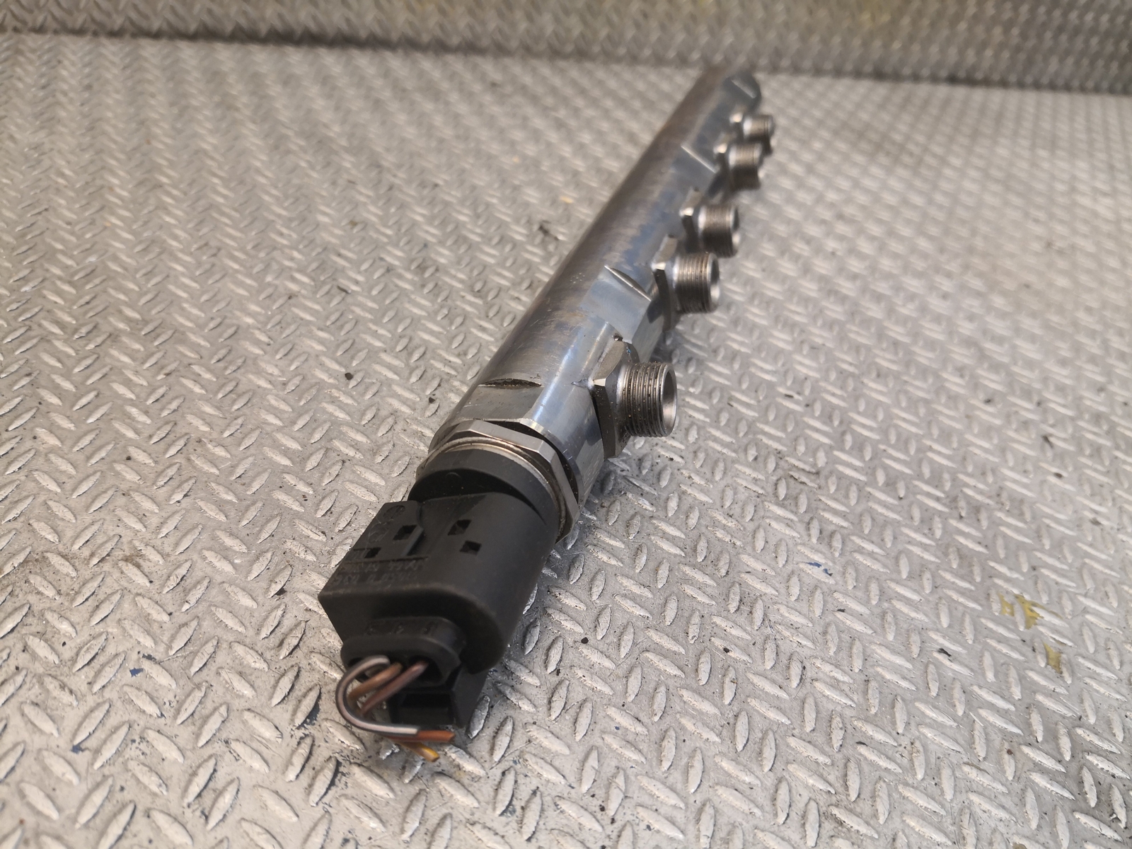 MINI COUNTRYMAN R60 Cooper D Fuel Rail 7823460 1.60 Diesel 82kw | eBay