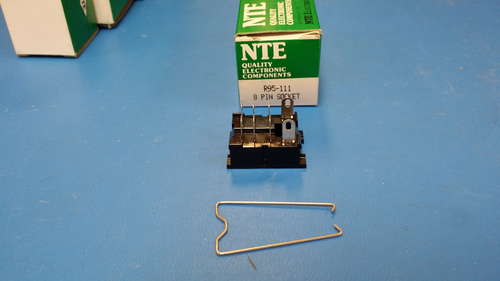 (1 PC) R95-111 NTE Conn Relay Socket SKT 8 POS Solder Lug ST Panel ...