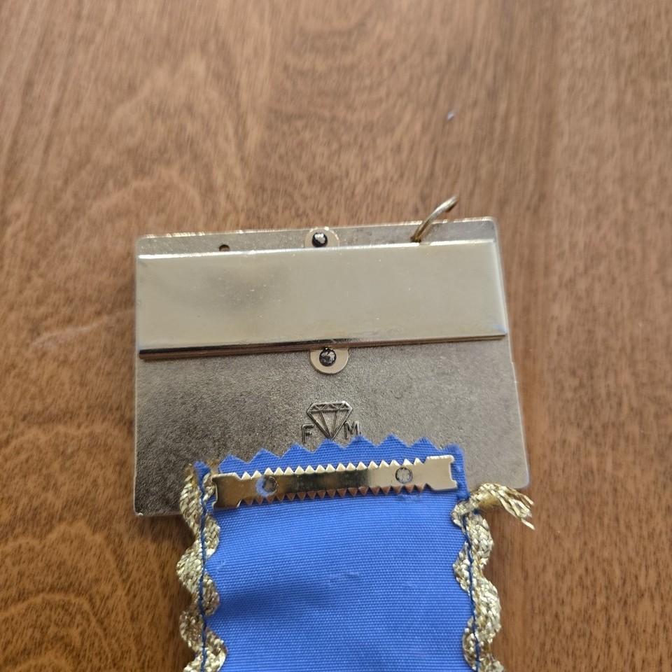 IBEW Member Medal Badge Ribbon Philadelphia PA 1996 35th Convention ...
