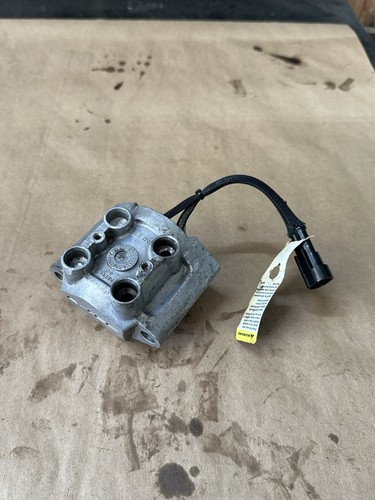 EVINRUDE E-TEC FUEL INJECTOR PN# 5008826 / 5008474 (B-82) | eBay