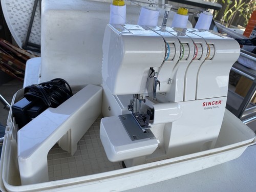 Singer Finishing Touch With Cover Use With Sewing Machine. | eBay
