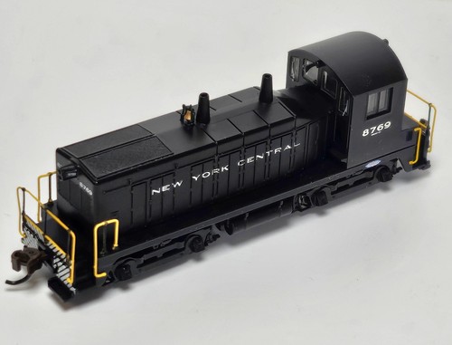 Bachmann N-Scale; 61654 NW-2 switcher, NYC NEW YORK CENTRAL, with DCC ...