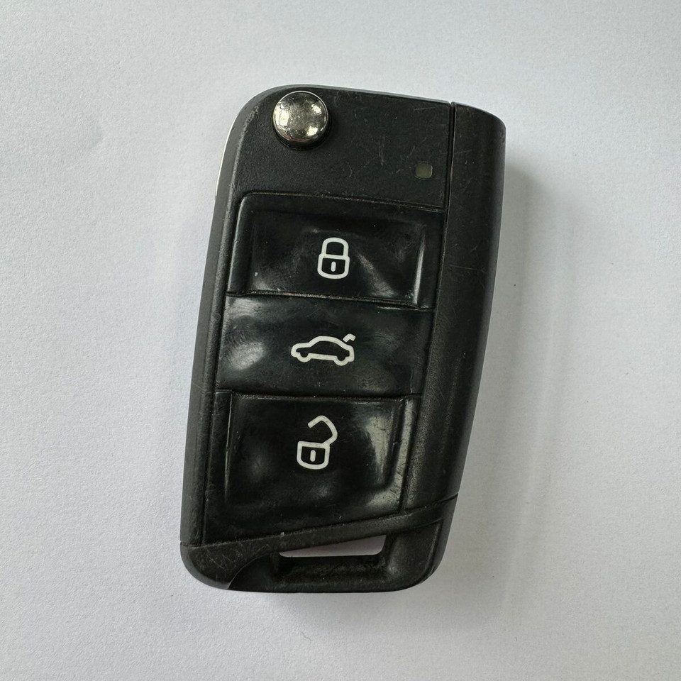 GENUINE SKODA 3 BUTTON REMOTE FLIP KEY FOB OCTAVIA FABIA ETC TESTED ...