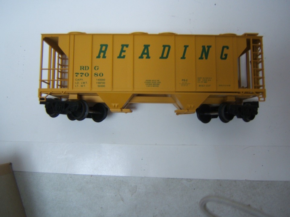 Weaver BevBel 34' Covered Hopper O Scale #2065-1 Reading RR Mint in Box ...