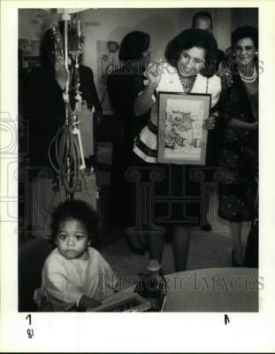 1991 Press Photo Cecilia Occelli de Salinas at Santa Rosa Hospital ...