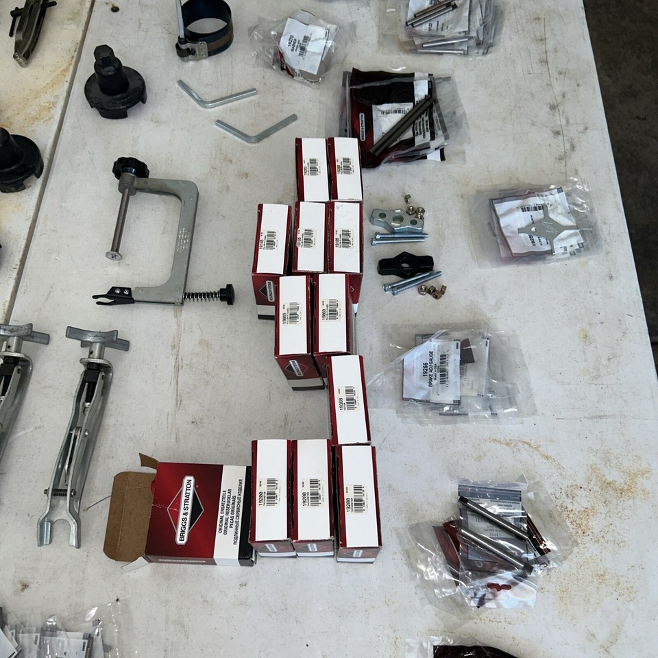 Huge LOT of Briggs and Stratton Tools LQQK! 19300’s | eBay