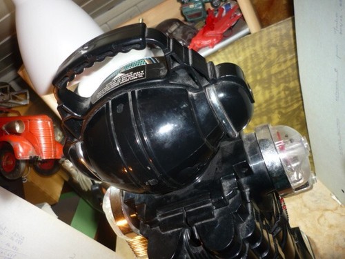 ANCIEN JOUET ROBOT 40 CM STROBOT NEW BRIGHT 1984 LASER 3000 GOLDORAK ...