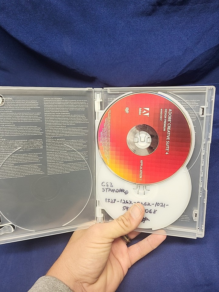 Adobe Creative Suite 4 CS4 Design Premium For Windows Full Retai DVD ...