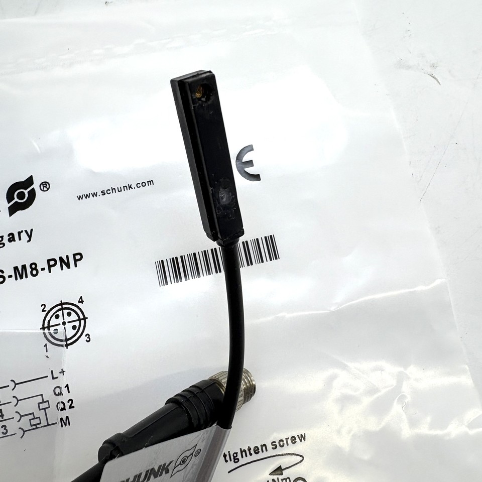1pc New schunk MMS-P 22-S-M8-PNP 0301370 Proximity Sensor Switch 100mA ...