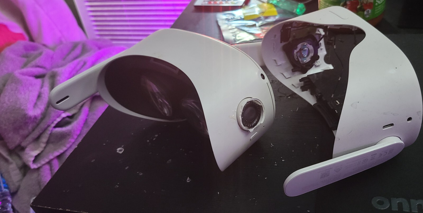 oculus quest 2 Broken Side Piece With Replacement Shell | eBay