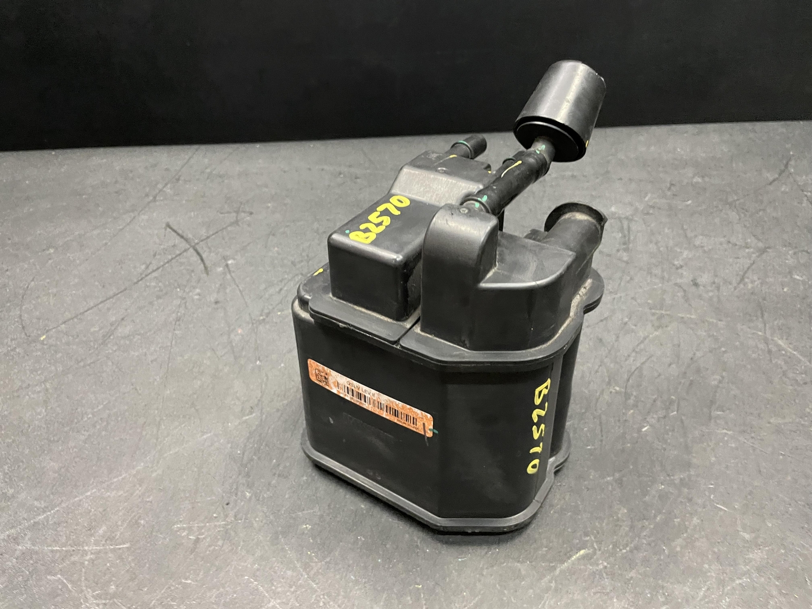 Fuel Vapor Canister 2018 Buick Encore 95128163 2013 2014 2015 2016 2017 ...