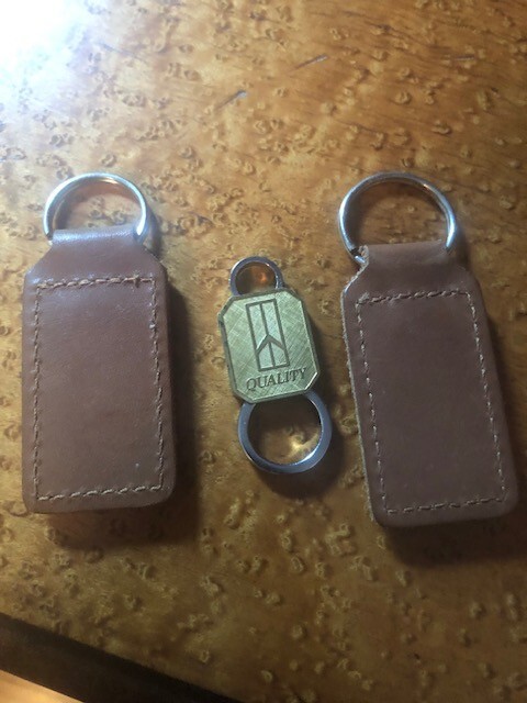 Oldsmobile key fob leather drop in mailbox set n.o.s Kurland dealer | eBay