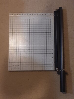 Paper Cutters & Trimmers - Boston 2612 Paper Cutter