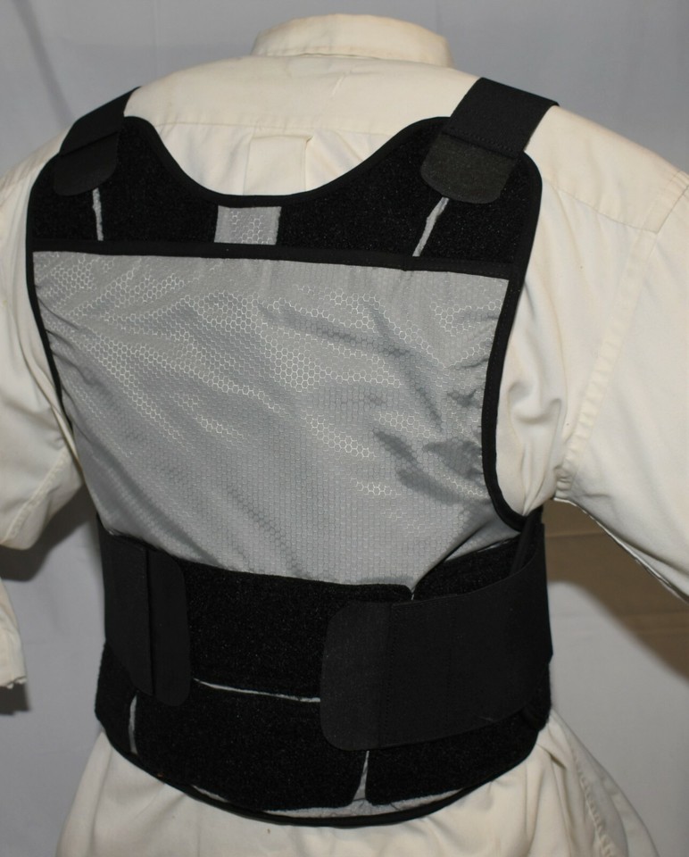 New Medium Concealable Lo Vis Vest Made with Kevlar IIIA Body Armor ...