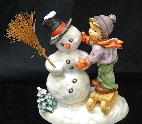 Goebel Making New Friends Snowman and Boy 6 3/4" 1996 #2002 First Issue ...