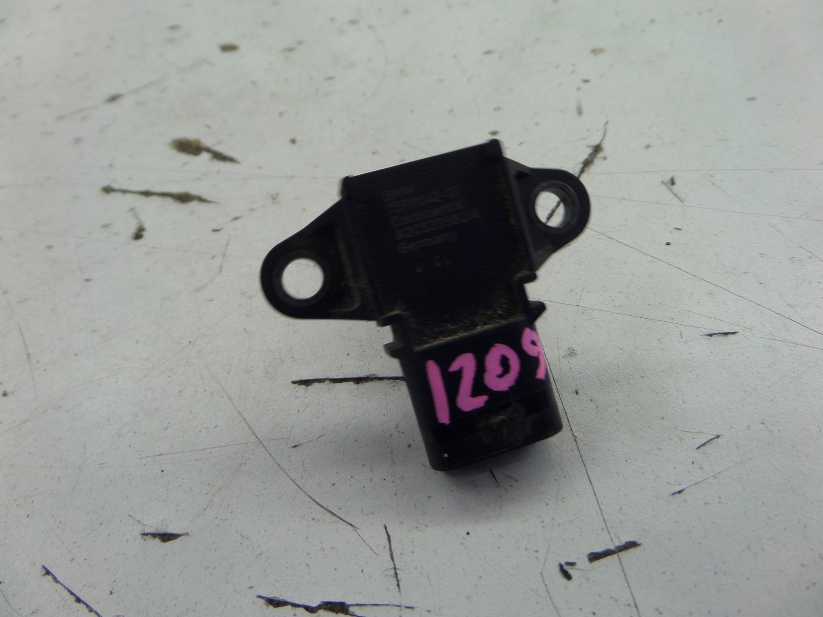 BMW X6 Pressure Sensor E71 08-14 OEM 7599042-01 | eBay