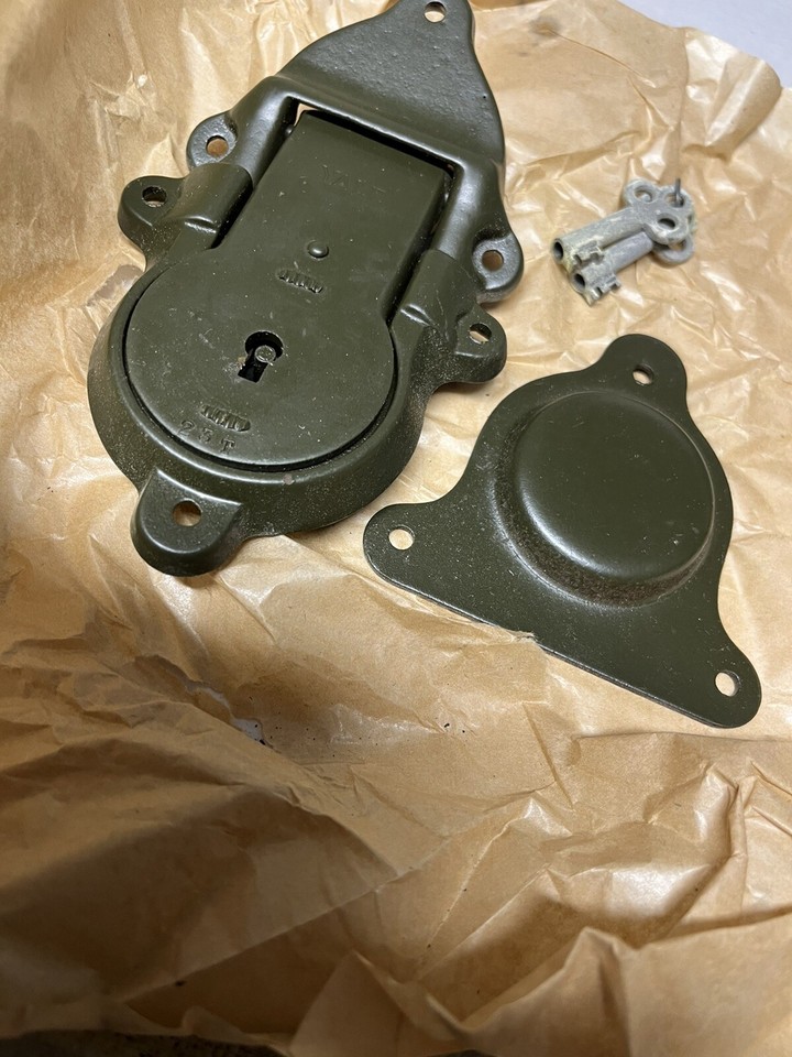 WW2 US Military Footlocker Lock with Hardware Eagle Lock | eBay
