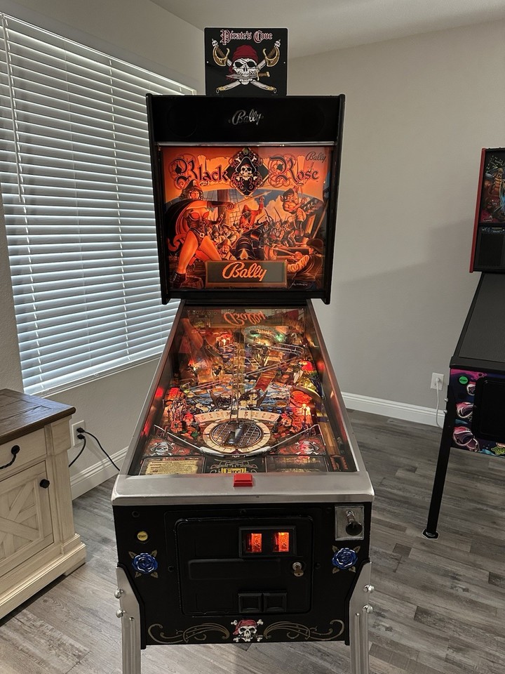 BLACK ROSE PINBALL MACHINE BY BALLY! GREAT SHAPE AND READY FOR YEARS OF ...