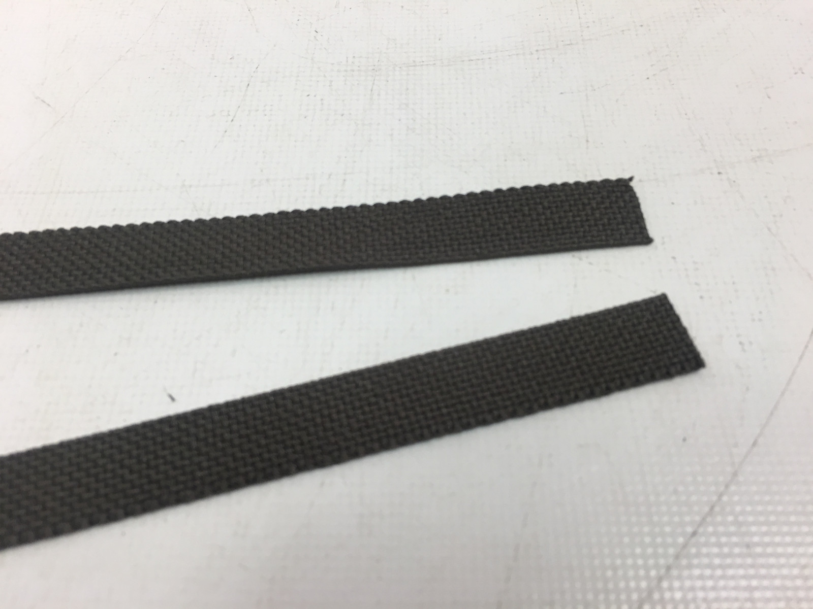 YKK Zipper Pull Webbing - Thong 3/8" - KHAKI OR RANGER GREEN - ONE YARD ...