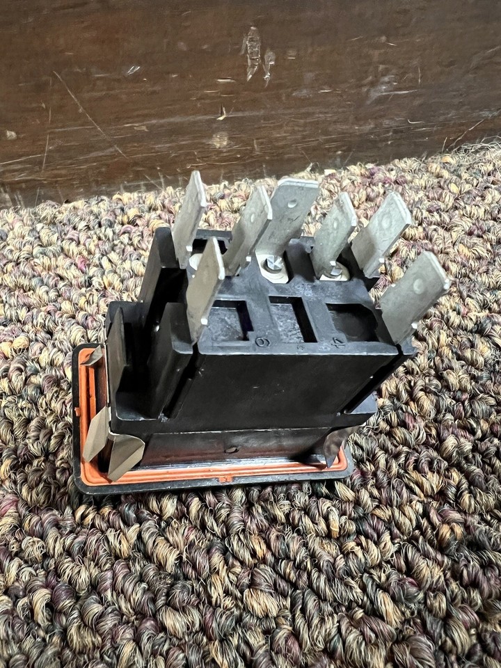 New Genuine Eaton 81640 Fast Slow Speed Rocker Switch | eBay