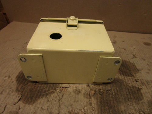 HOFFMAN A604CHFTC 6"X4"X4" ELECTRICAL CUTOUT BOX ENCLOSURE TYPE 12,13 ...