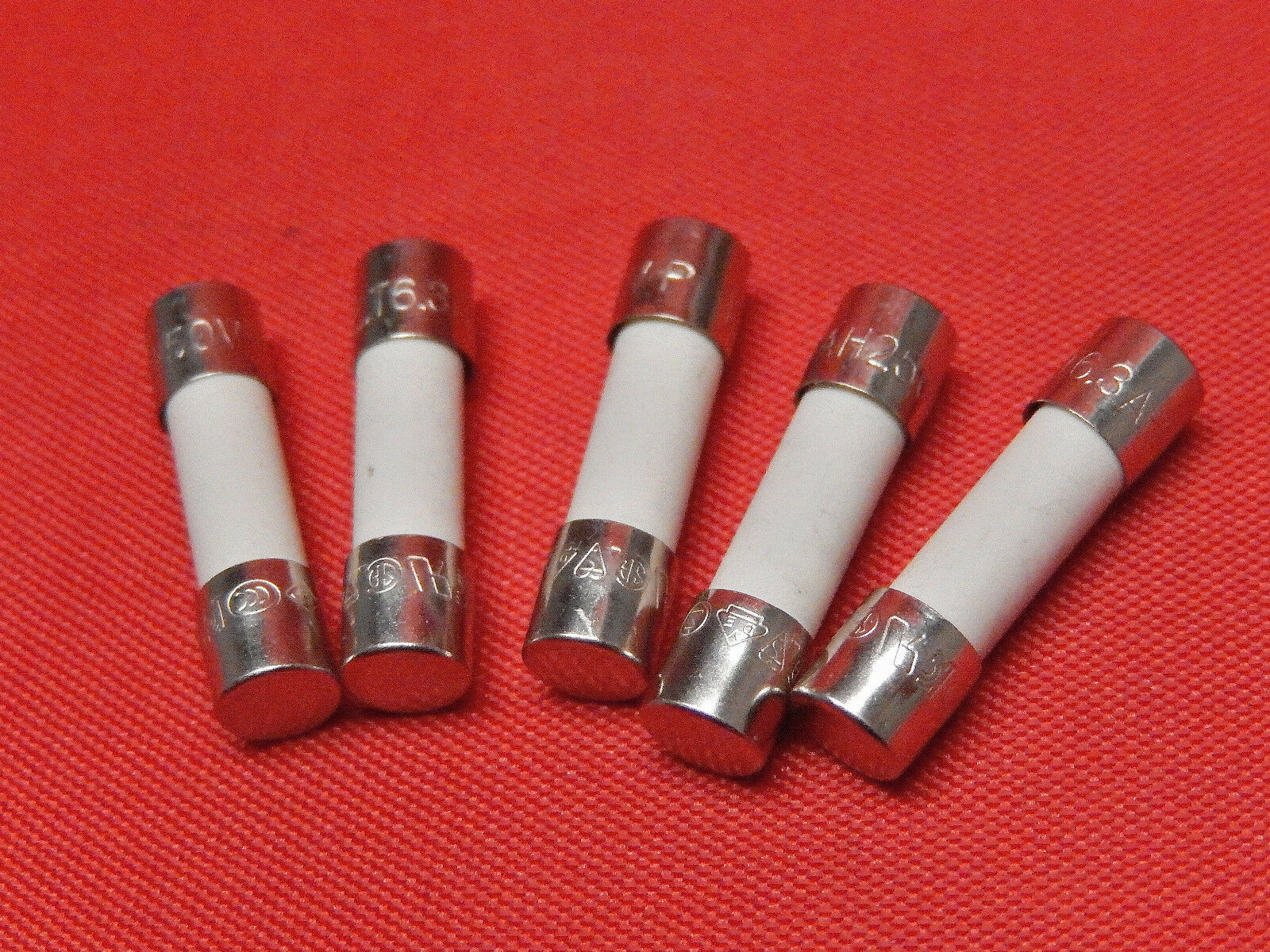 5x Fuse 5x20mm 6.3amp 250v Time Lag Ceramic Sand Filler T6.3ah250vp ...