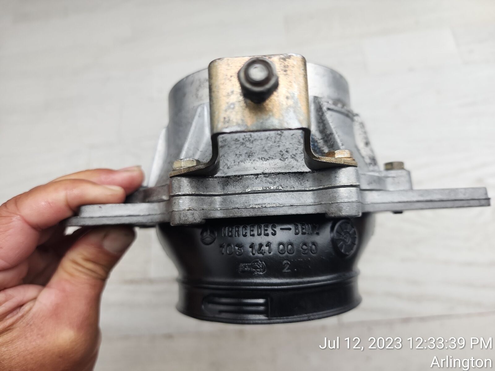 Mercedes Benz 6-Cylinder Fuel Injection Distributor 0438101012 ii | eBay