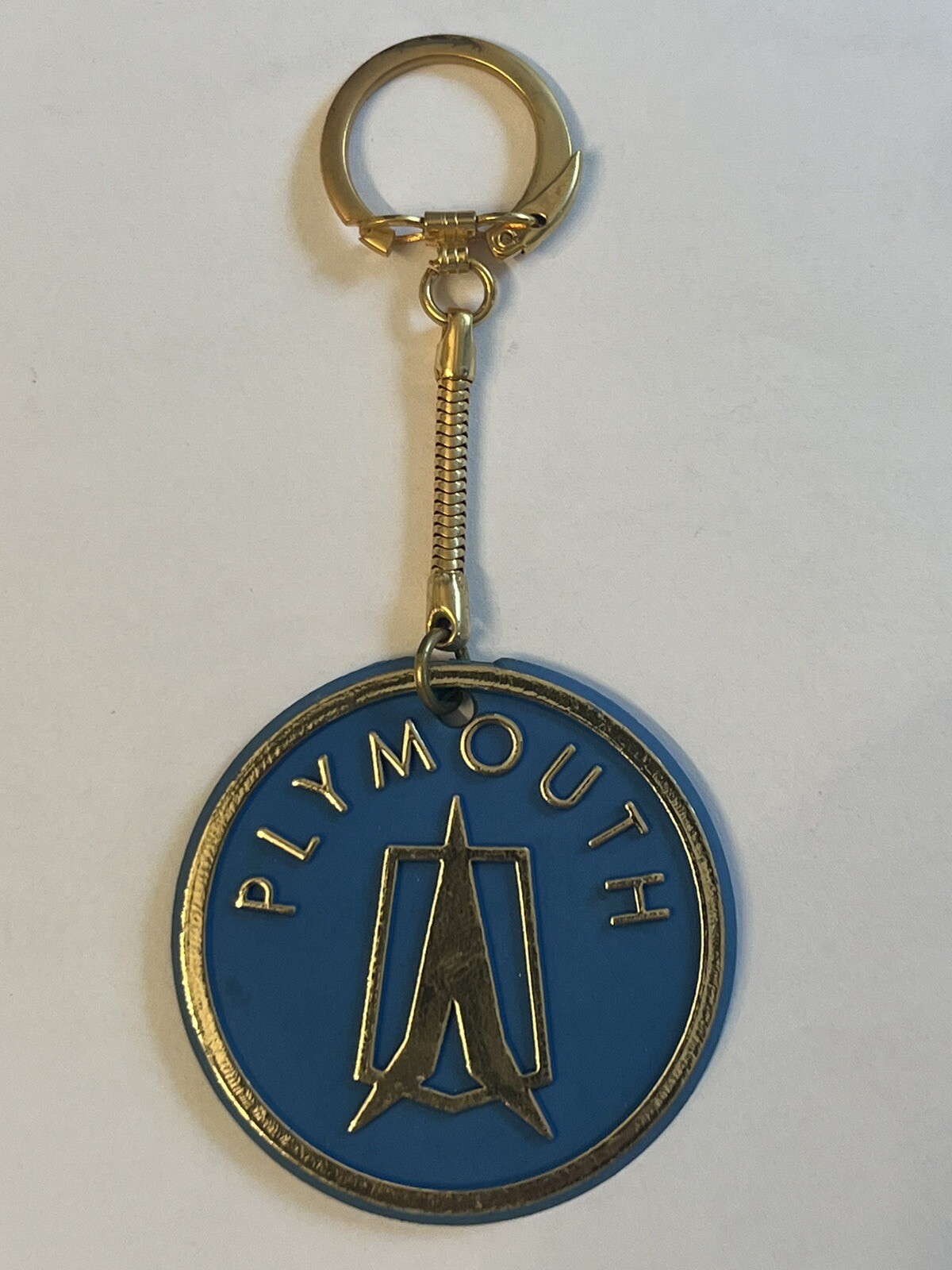 RARE 🇺🇸 N.O.S. VINTAGE 1950s-60s ORIGINAL “PLYMOUTH”KEYCHAIN UNUSED 👀 ...