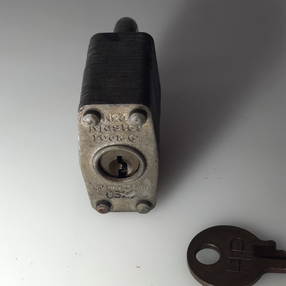 Vintage Master Lock Co. Steel Padlock No. 3 Milwaukee Wis. HR With Orig ...