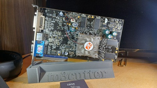 Sapphire ATI Radeon 9600 XT 256Mb DDR AGP 8x BLACK - GREAT RETRO GAMING ...